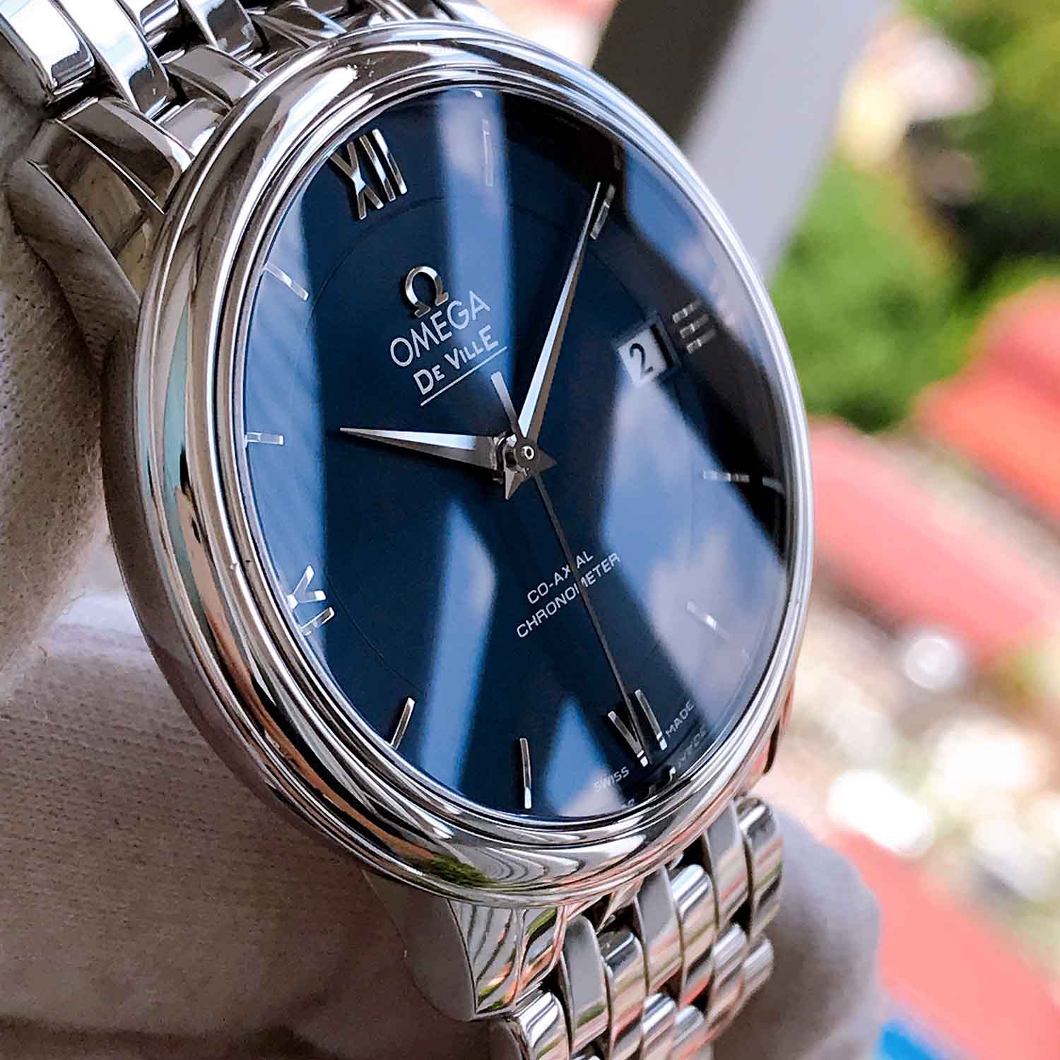 Omega Prestige Co-Axial Chronometer 424.10.37.20.03.001 (42410372003001) used